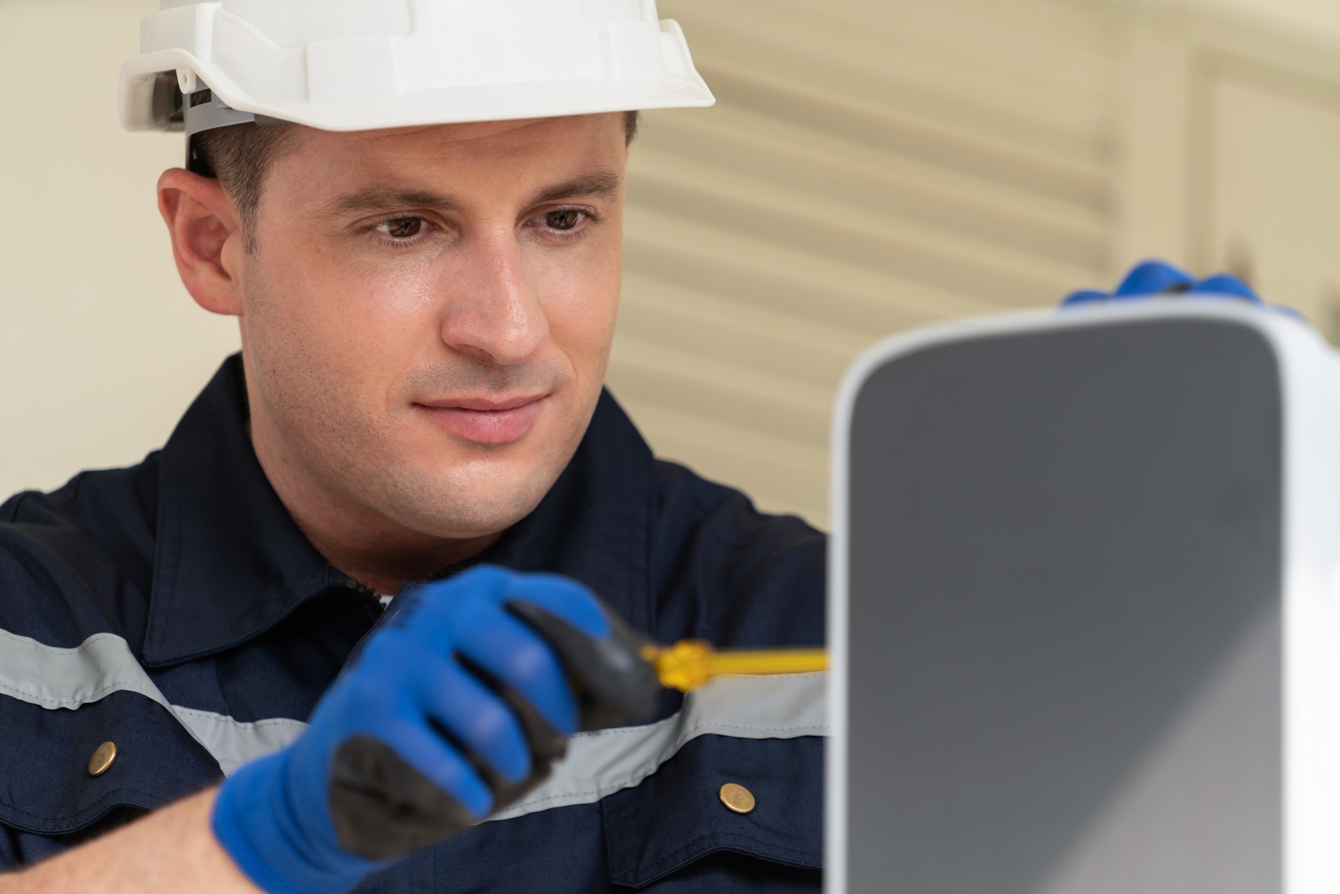 Hard Services - Mserve